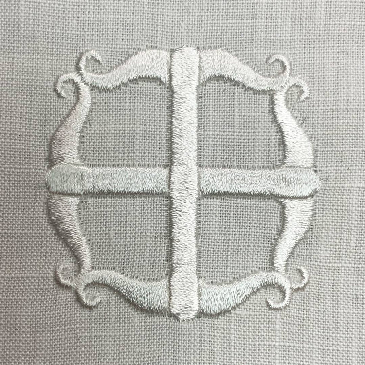 Altar Cloth - with 1x Cross Pattée Embroidery – Watts & Co.